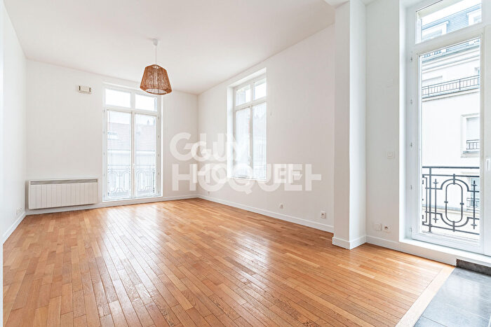 Appartement à vendre - Asnières-sur-Seine, Centre-ville - 3 pièces - 2 chambres