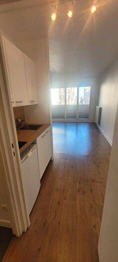 Appartement à louer - Paris ème arrondissement - 1 pièce