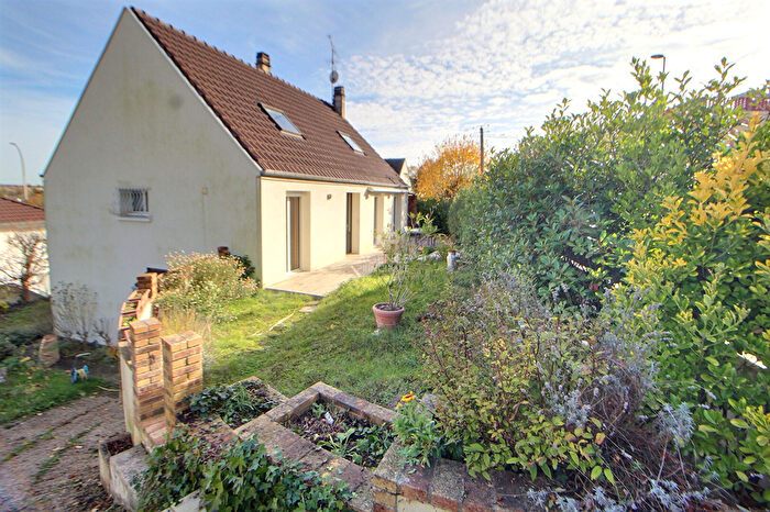 Maison à vendre - Vernouillet - 6 pièces - 4 chambres