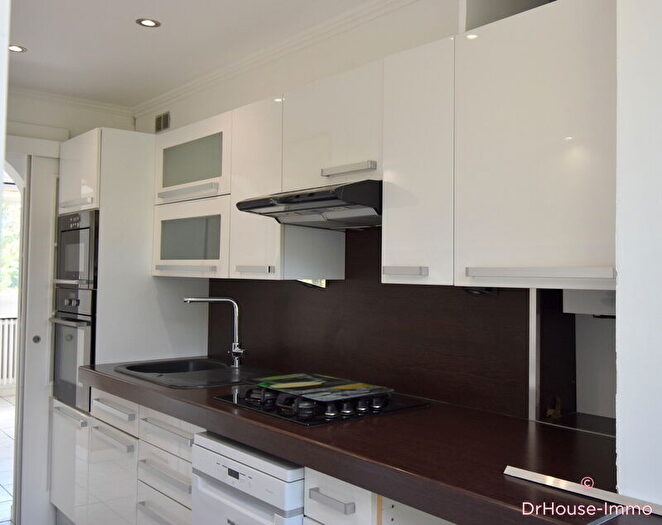 Appartement à vendre - Marseille e , Saint-Julien - 4 pièces - 3 chambres