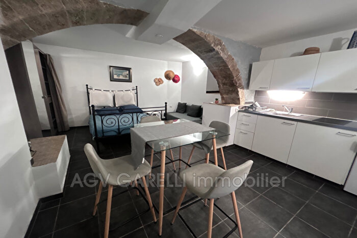 Hyères : Appartement 1 pièce à louer