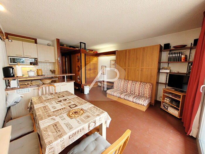 Saint-Chaffrey : Appartement 1 pièce à vendre