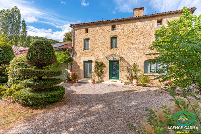 Maison 7 pièces à Saint-Front-sur-Lémance, à vendre
