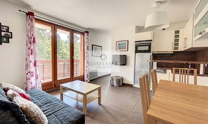 Appartement à vendre - Saint-Étienne-de-Tinée - 2 pièces - 1 chambre