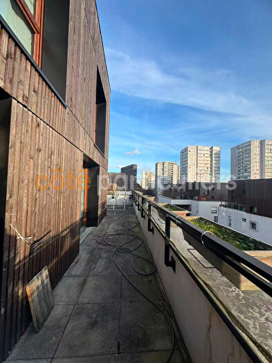 Appartement à vendre - Bobigny, Centre-ville - 5 pièces - 4 chambres