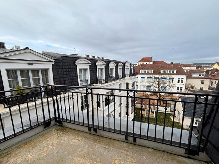 Appartement à louer - Dijon, Montchapet - 3 pièces - 2 chambres