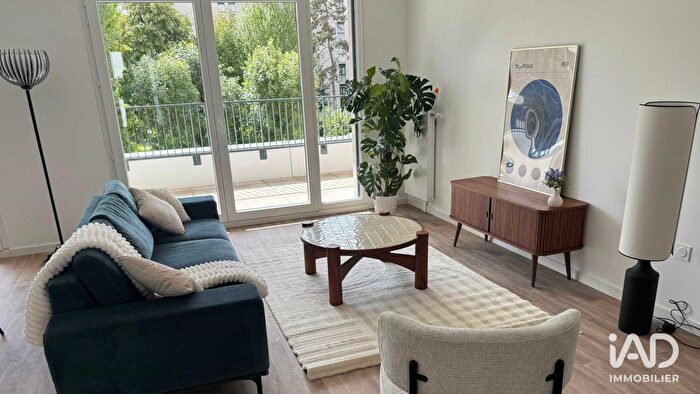 Appartement à vendre - Les Clayes-sous-Bois, Ouest - 4 pièces - 2 chambres