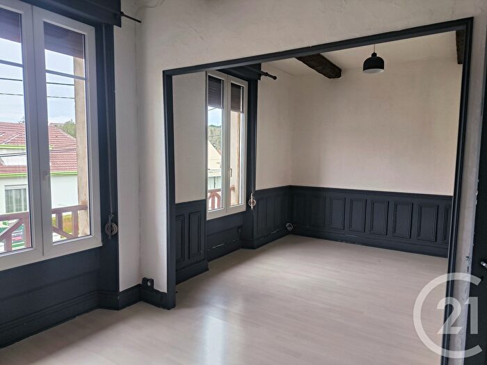 Appartement à louer - Vittel - 3 pièces - 2 chambres