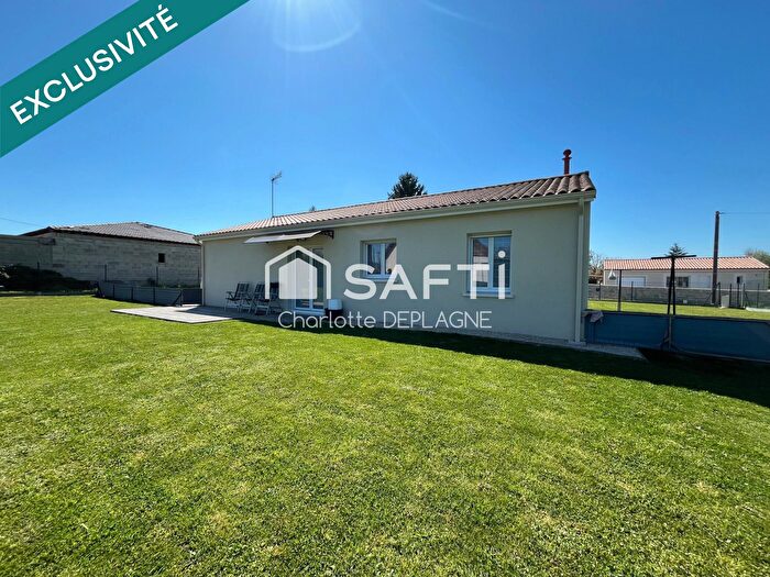 Maison à vendre - Neuvic - 3 pièces - 2 chambres