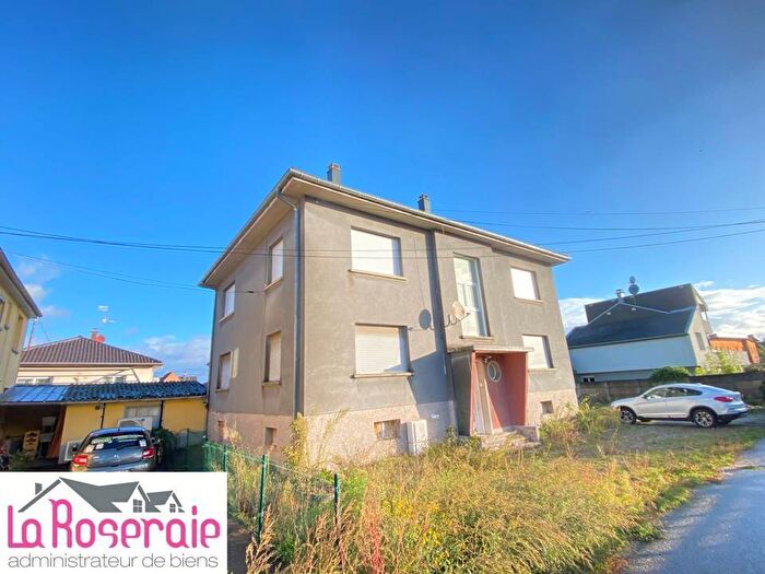 Appartement à louer - Sud Est, Wittenheim - 4 pièces