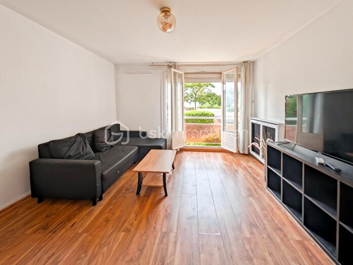 Rosny-sous-Bois, La Justice : Appartement 1 pièce à vendre