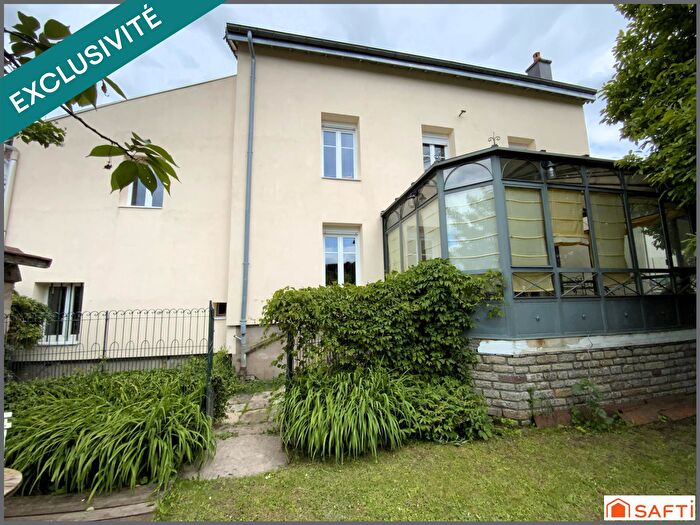 Maison à vendre - Xertigny - 10 pièces - 7 chambres