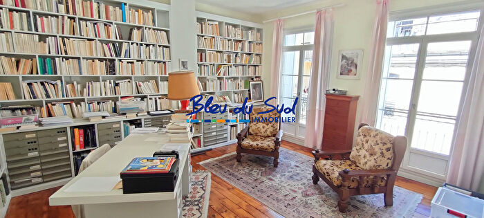 Maison à vendre - Prades - 11 pièces - 8 chambres