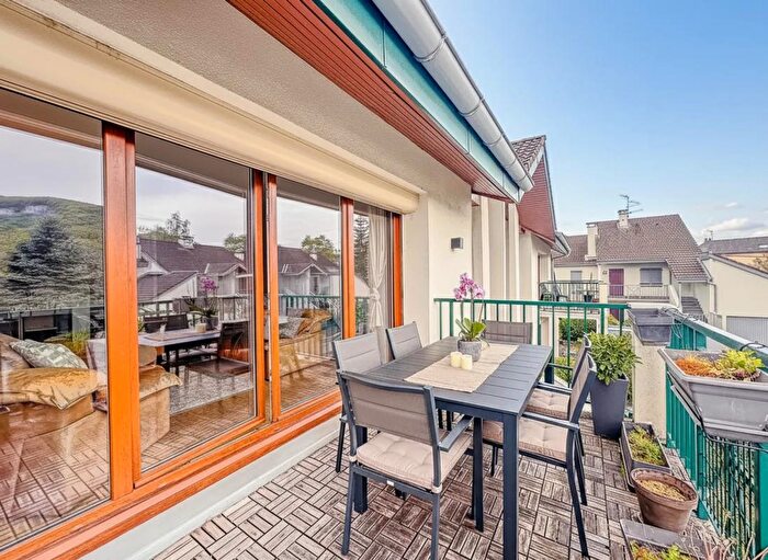 Appartement à vendre - Annemasse, Vernand - 5 pièces - 3 chambres