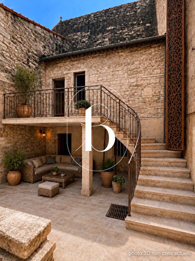 Barjac - Maison 8 pièces à vendre