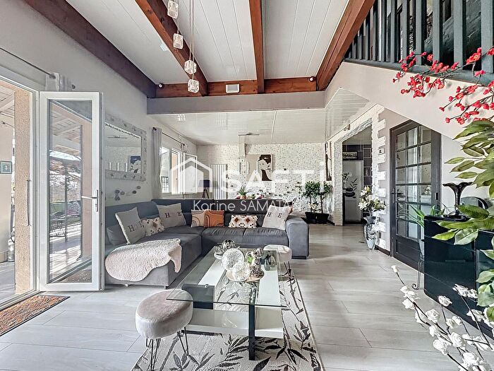 Maison à vendre - Montastruc-la-Conseillère - 8 pièces - 6 chambres