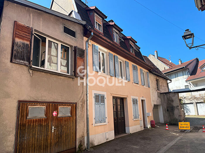 Maisons à vendre et appartements à louer - 3