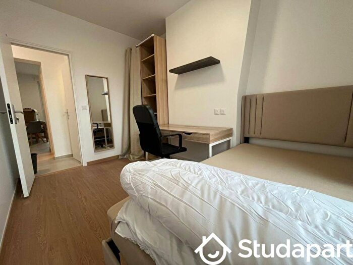 Appartement 1 pièce à louer à Hôtel de Ville, Courbevoie