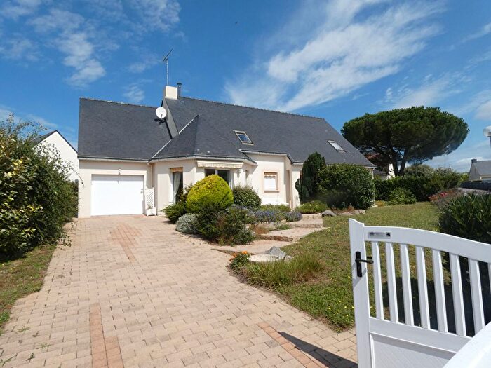 Maison à vendre - Guérande, Centre-ville, Faubourgs - 6 pièces - 2 chambres