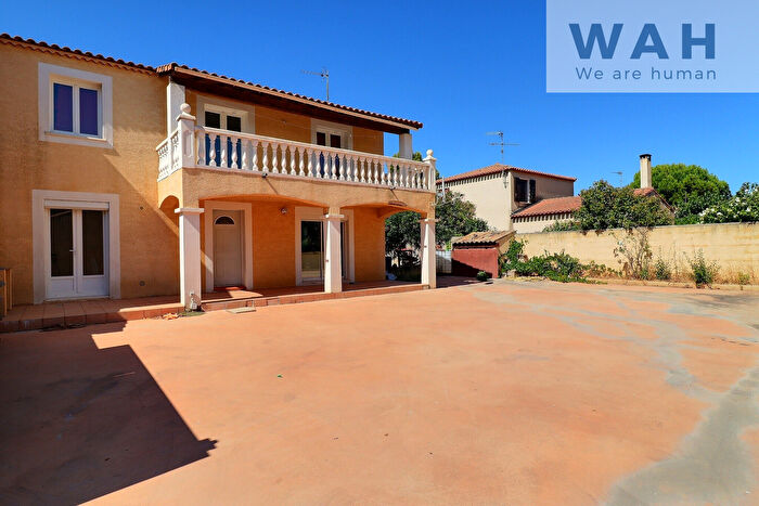 Maison à vendre - Lunel, Abrivado - 7 pièces - 4 chambres