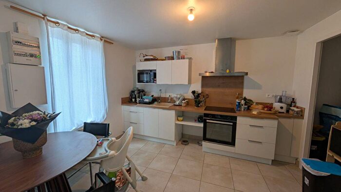 Maison à louer - Crouste-Arènes-Harbaux-Tuco-Pouy-Laguille, Mont-de-Marsan - 3 pièces - 2 chambres