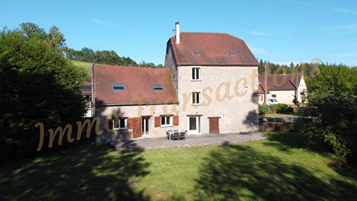 Maison 5 pièces à vendre à La Motte-Ternant