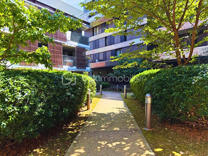 Colombes, Charles de Gaulle : Appartement 4 pièces à vendre