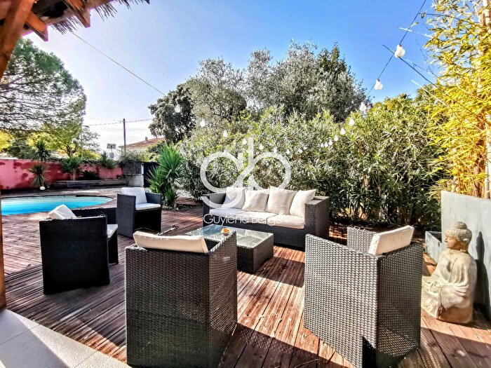 Maison à vendre - Saint-Brès - 7 pièces - 5 chambres