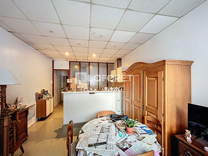 Appartement à vendre - Castelsarrasin, Centre-ville - 1 pièce - 1 chambre