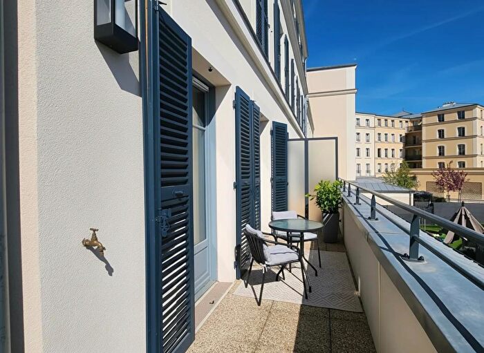 Appartement à vendre - Pontoise, Centre-ville - 1 pièce