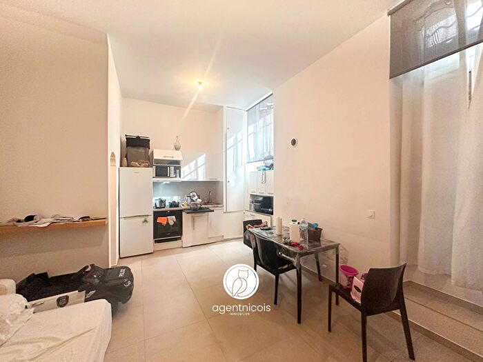 Cannes, Carnot : Appartement 2 pièces à vendre