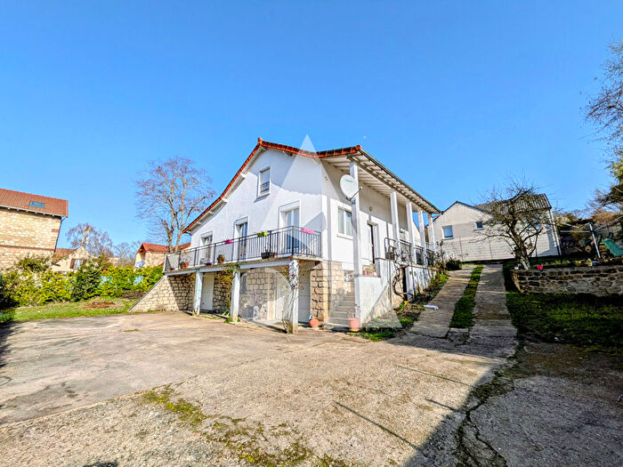 Maison à vendre - Montigny-lès-Cormeilles, Village - 7 pièces - 3 chambres