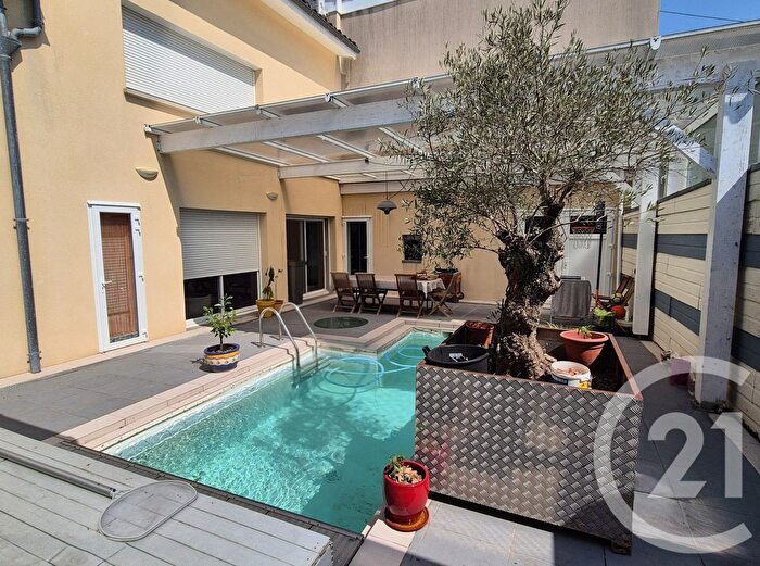 Maison à vendre - Eysines - 5 pièces - 4 chambres