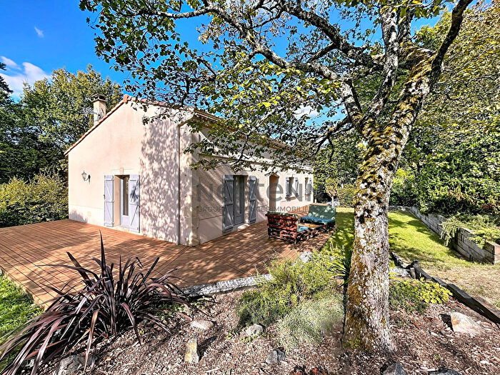 Maison à vendre - Salleb uf, Salleboeuf - 5 pièces - 4 chambres