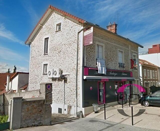 Appartement 1 pièce à Corbeil-Essonnes, Pressoir, Prompt, à vendre