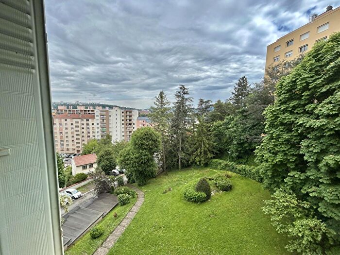 Appartement à vendre - Saint-Étienne, La Terrasse, Bel Air, Bergson, Carnot - 3 pièces - 2 chambres