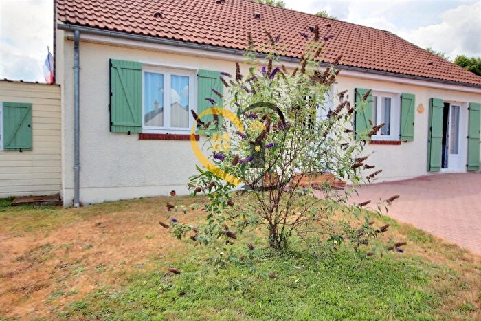Maison 4 pièces à Aubigny-sur-Nère, à vendre