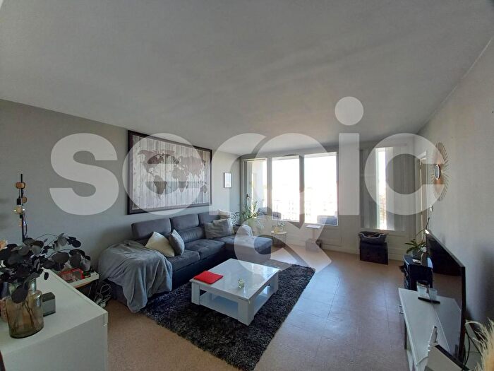 Appartement à louer - Angers, Centre-ville, La Fayette - 2 pièces - 1 chambre