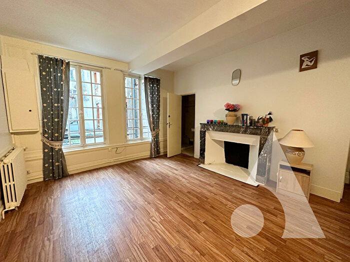 Appartement 4 pièces à louer à Troyes, Cathédrale