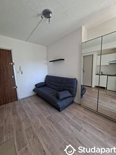 Maison à louer - Saint Giniez, Marseille ème arrondissement - 1 pièce