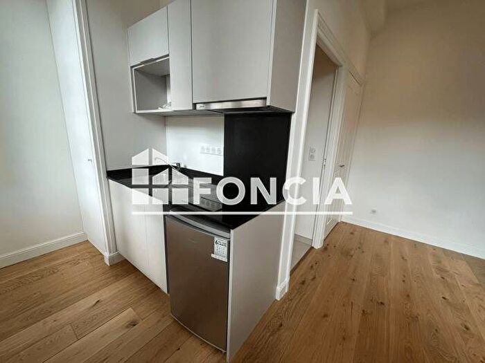 Appartement à louer - Rechèvres-Bas Menus-Boulevard, Chartres - 1 pièce