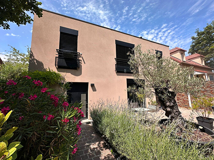 Maison 5 pièces à Épinay-sur-Seine, Les Econdeaux, à vendre