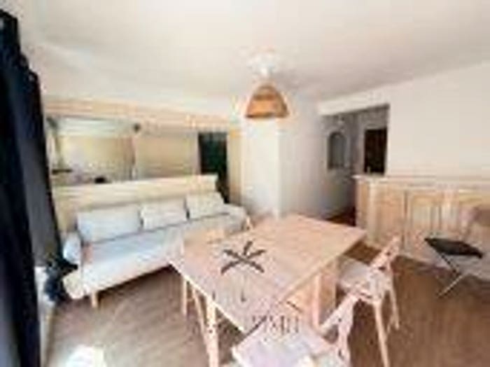 Appartement 1 pièce à La Ville, Bandol, à louer