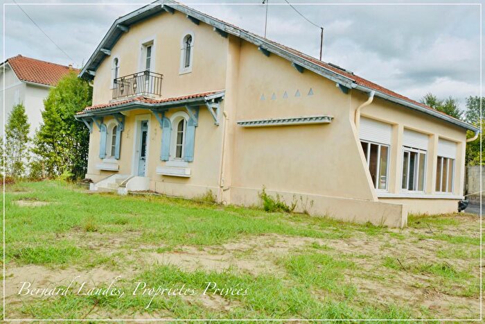 Maison à vendre - Dax, Saubagnacq, Berre - 6 pièces - 5 chambres