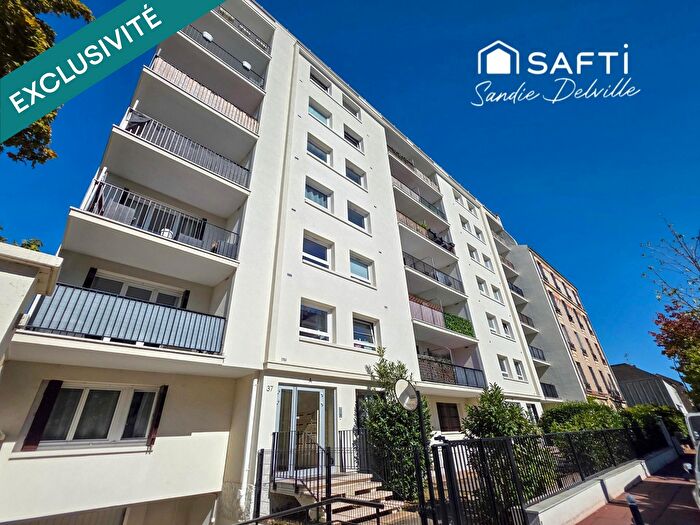 Appartement 4 pièces à vendre à Saint-Maur-des-Fossés, Adamville