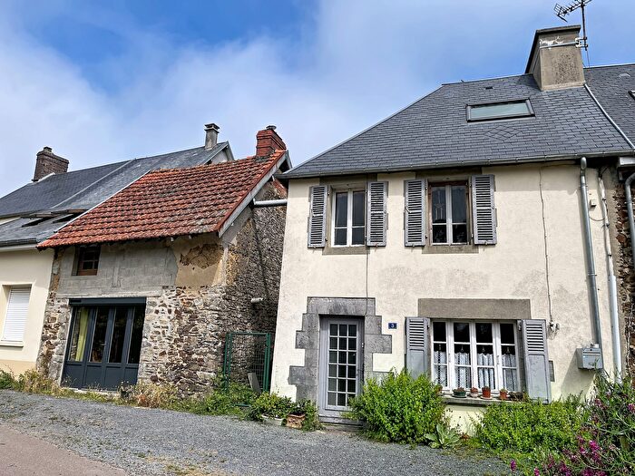 Maison 4 pièces à Cametours, à vendre