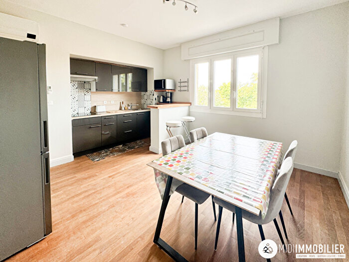 Appartement à louer - Albi - 4 pièces - 3 chambres