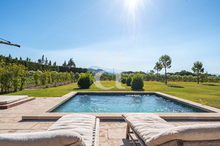 Maison 6 pièces à Vacqueyras, à vendre