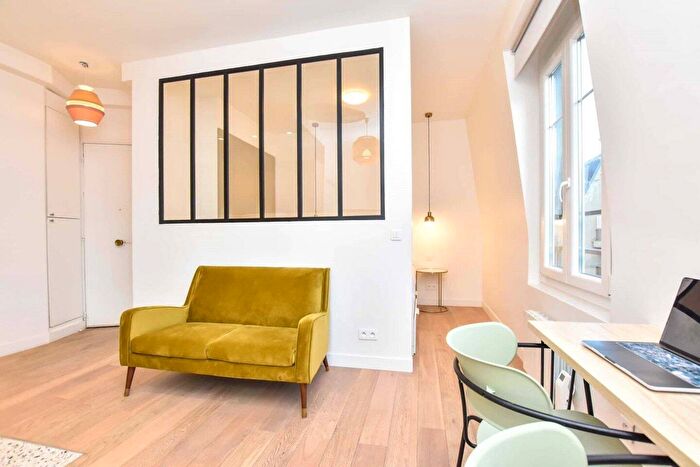 Appartement à louer - Chaillot, Paris ème - 1 pièce