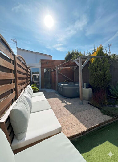 Maison à vendre - Noirmoutier-en-lîle, Centre-ville, Cinq Chemins - 4 pièces - 2 chambres